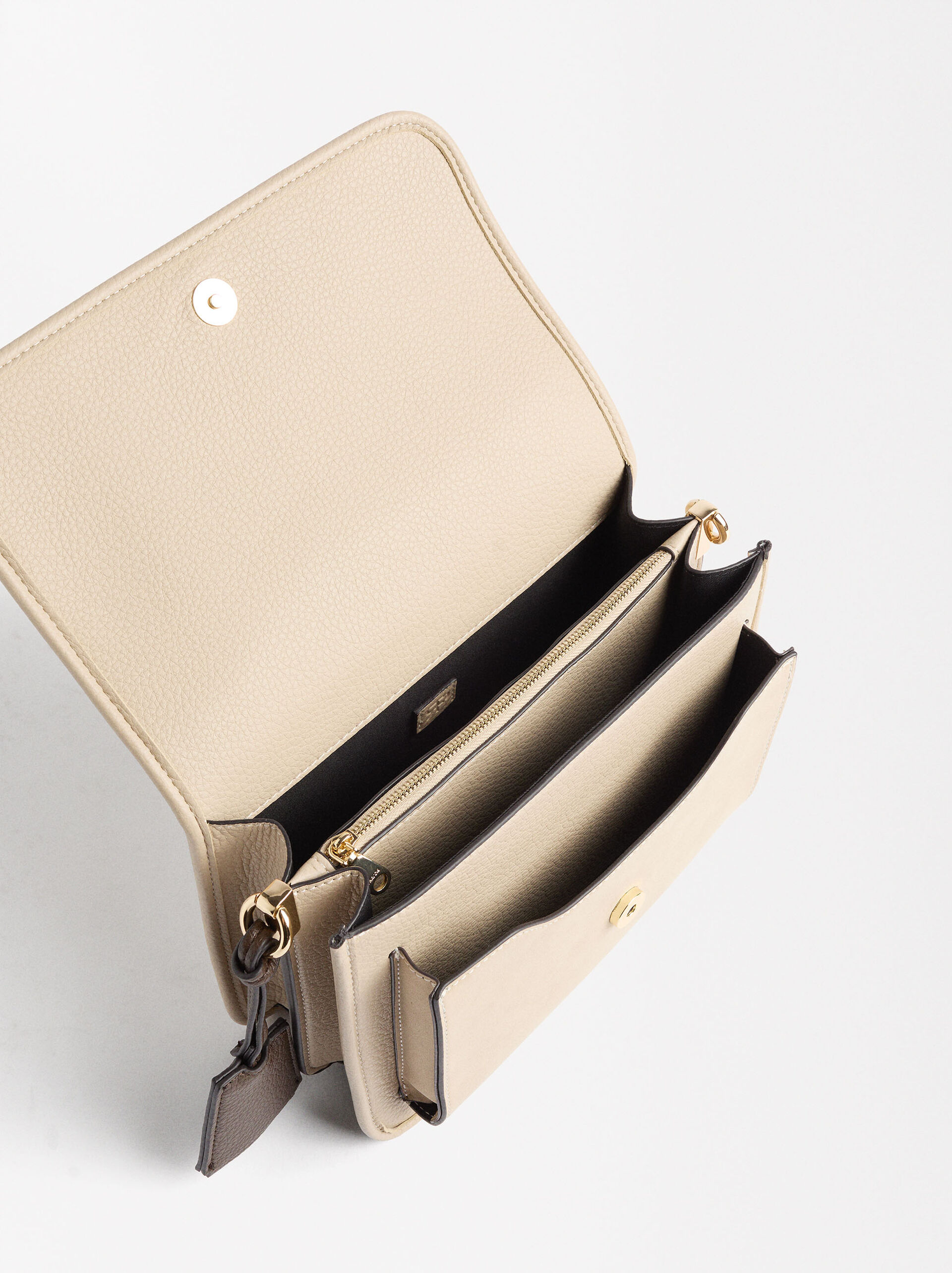 Mala Tiracolo Com Fecho De Aba Preto | Parfois