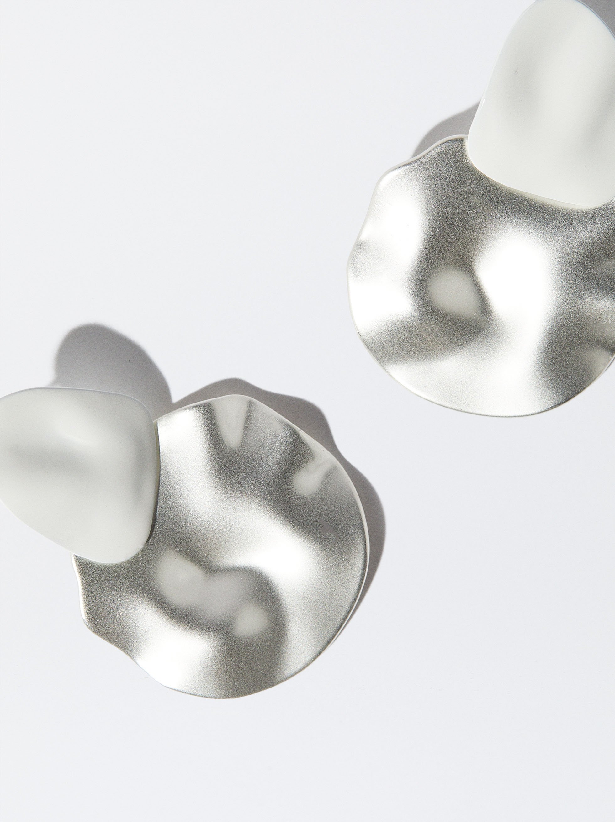 Pendientes Esmaltados - Blanco - Mujer - Pendientes - parfois.com